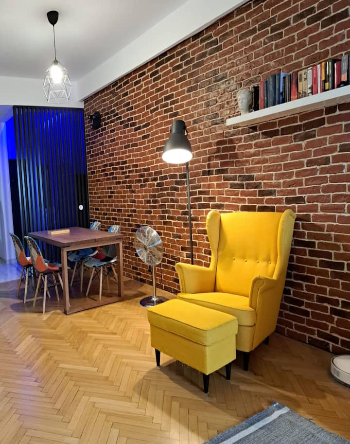 Apartament Modern Si Spațios In Centrul Orașului - Bucarest
