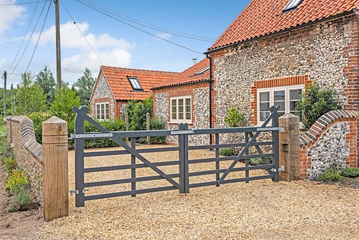 The Sail House, Wighton Near Wells-next-the-sea - Holkham