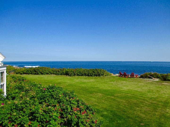 The Oceanfront Cottage At Spindrift - Cape Elizabeth, ME