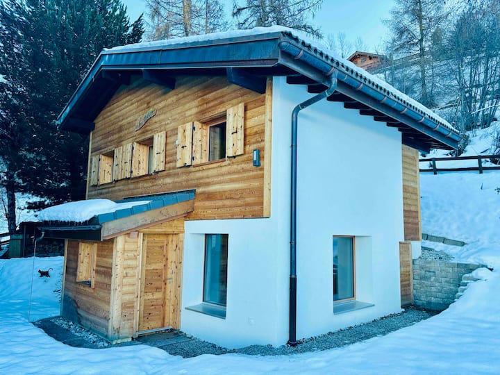 Chalet Authentique - Vue Imprenable Sur Les Alpes - Nendaz
