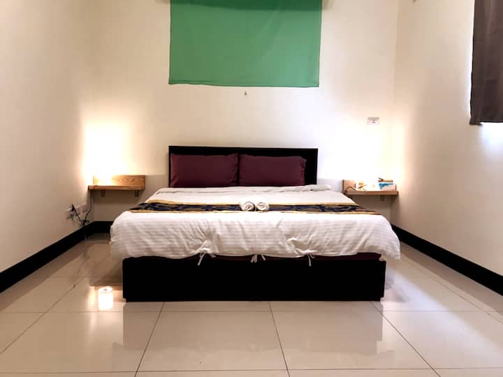 1double Bed Suite With Bath Room 57132 電梯套房 - 林園區