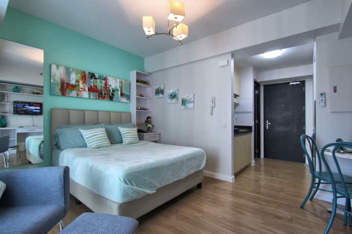 Cebu Business Park Studio - Jade - Cebu City