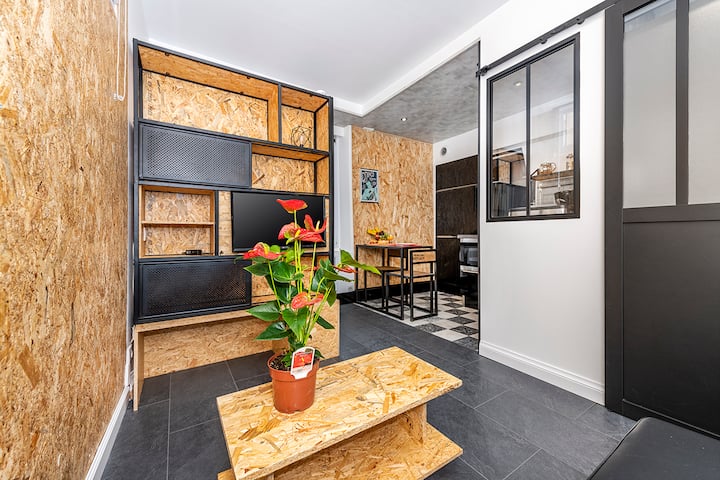 Well-designed Modern Studio In The Heart Of Fonty - Fontainebleau