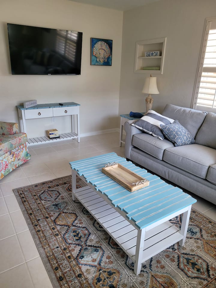 Sarasota Duplex Near Siesta Key - Siesta Key, FL