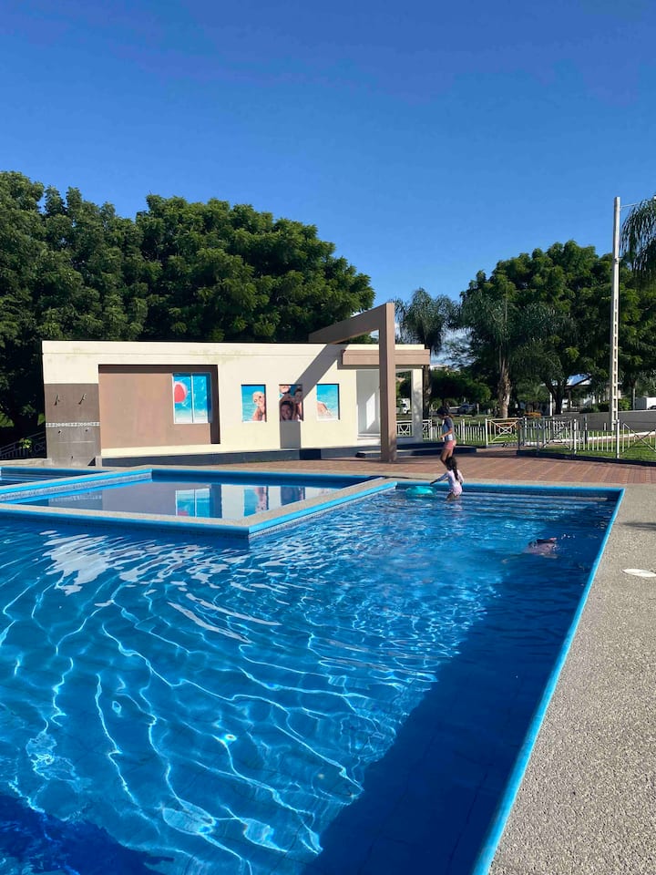 Loft, Seguridad 24/7 Qr, Piscina, Wifi. - Ecuador
