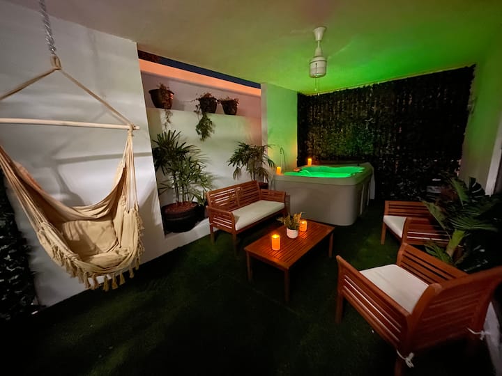 Spacious Retreat With Private Jacuzzi And Terrace - Ponce