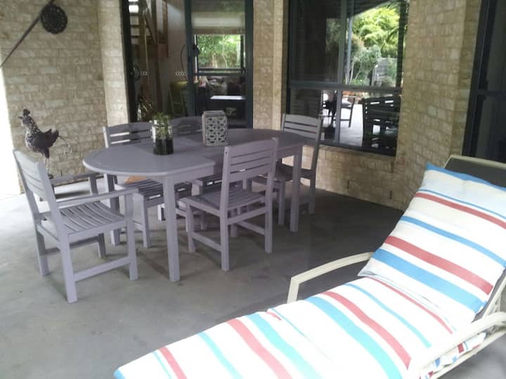 Dolphin Cottage Studio Apartment.couples Retreat - Vincentia