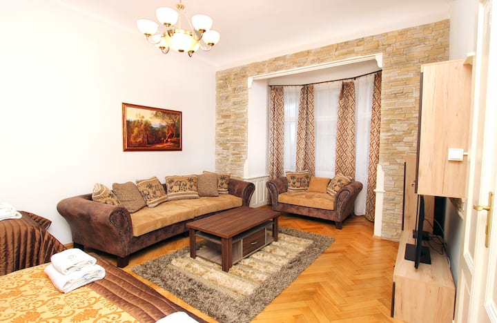 Mystic 2 - Four-room Apartment - 150 M2 - Prague