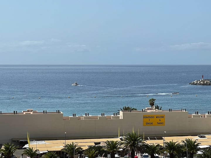 Nice Seaview From  Terrace. 50 Metres Of The Sea - Los Cristianos