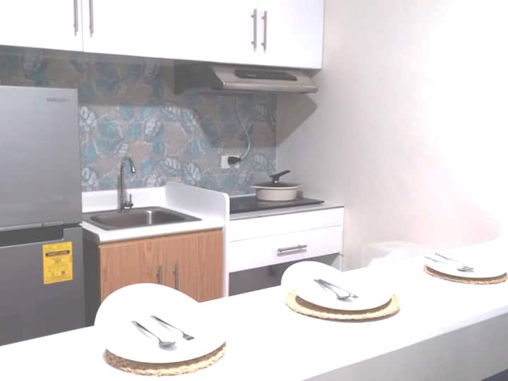 Condo Flat In Bacolod Across Ayala Malls Capitol - Bacolod