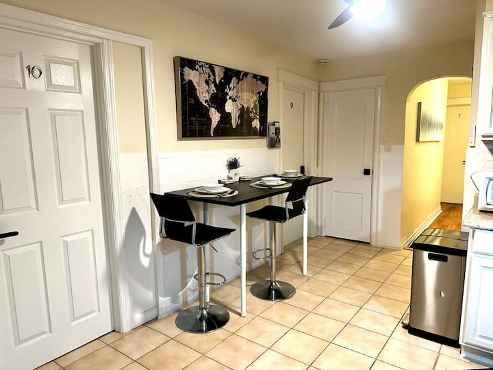 Private Kitchenette |Wi-fi |Scenic Views |Bbqgrill - Dobbs Ferry, NY