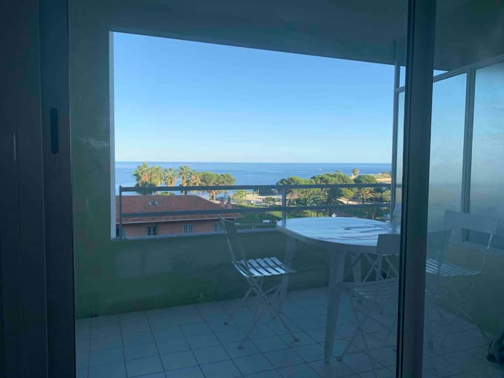 Joli Studio Vue Mer - Nizza
