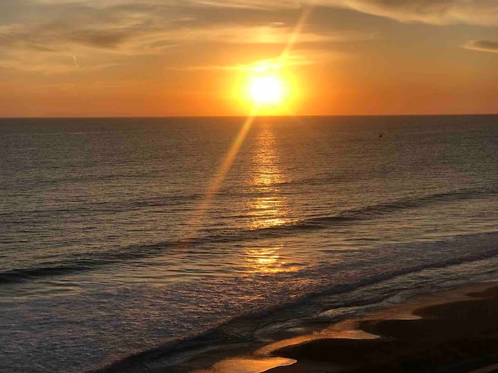 Furnished Studio Private Bed/bath W/separate Entry - San Clemente, CA