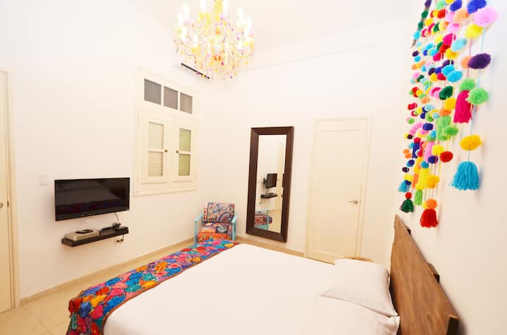 Exclusive Boho Chic Apart In Heart Of Habana - Havana