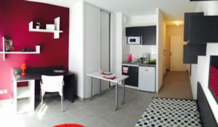 Appartement Centre Ville De Caen - ibis budget Caen Mondeville