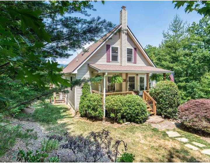 Asheville Home With Superb Mountain Views - Asheville, NC