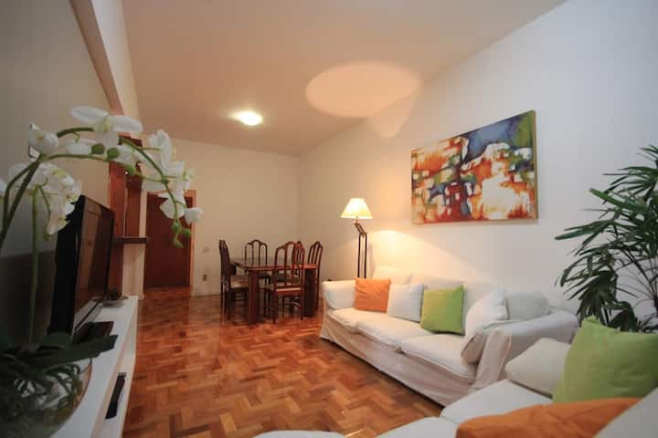 Ipanema - Confortável E Espaçoso Apt. De 03 Quartos - Ipanema