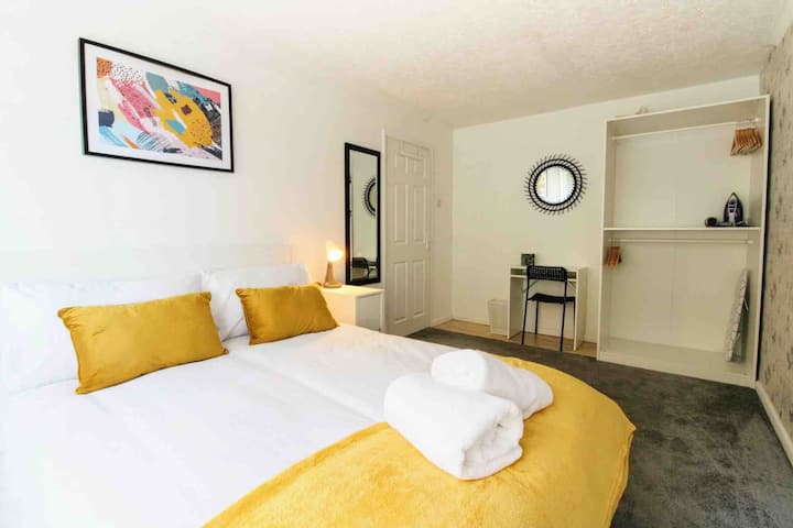 Airport Way - 2 Bed Flat Near Luton Airport - Luton