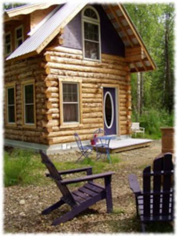 Magical Moonflower Cabin - Talkeetna, AK