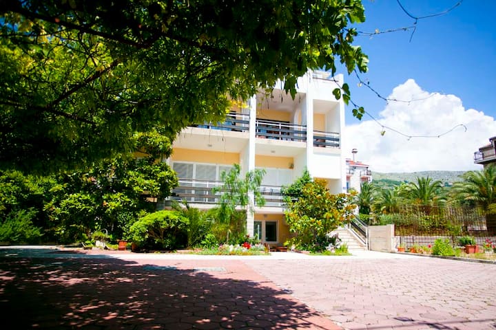 Apartments Near Split - Podstrana