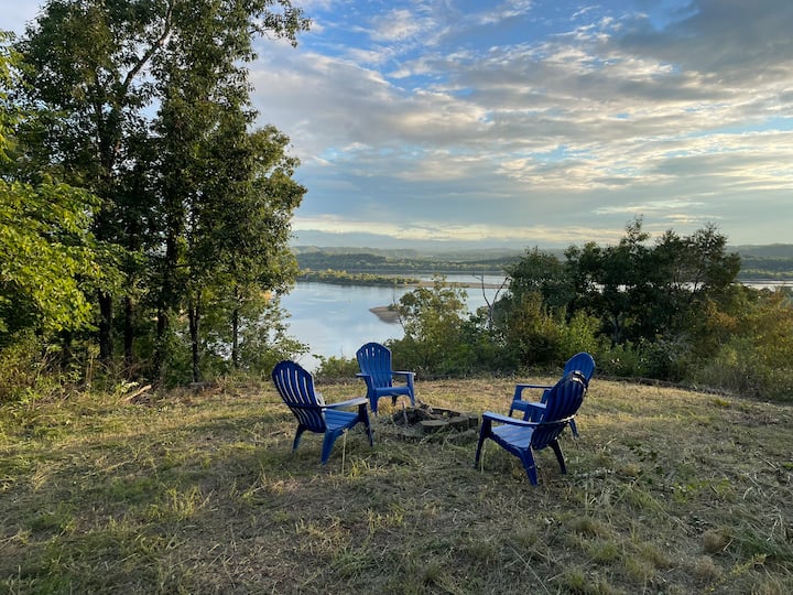 Remote Camping On Rockridge (70 Secluded Acres) - White Pine, TN