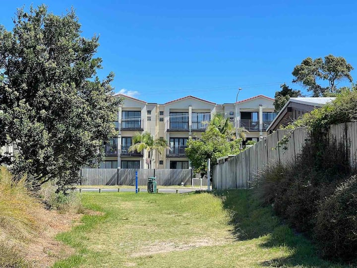 Ngaro Miharo At The Mount - Mount Maunganui