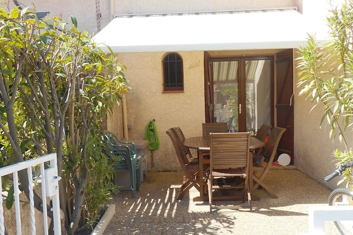 Villa-st-cyprien 800m Plage-6 Pers.-wifi - Saint-Cyprien