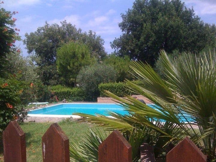 Villa Indipendente Con Piscina - Pesaro