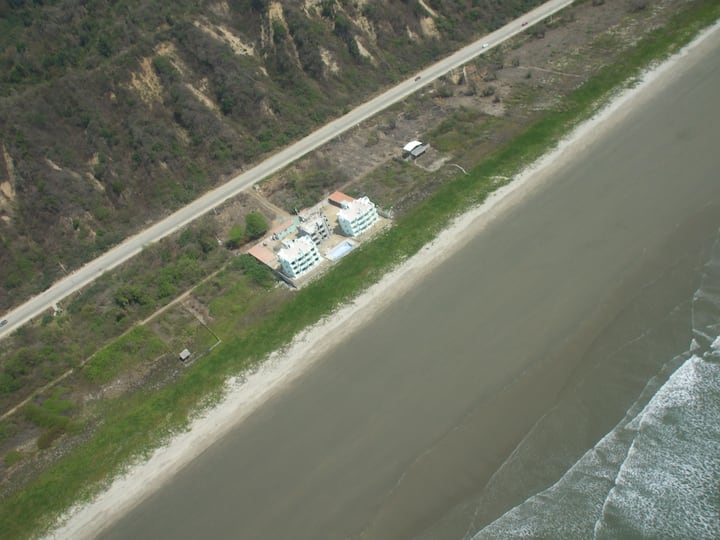 Beachfront 2bed 2bath Penthouse Apt Canoa Ecuador - Canoa