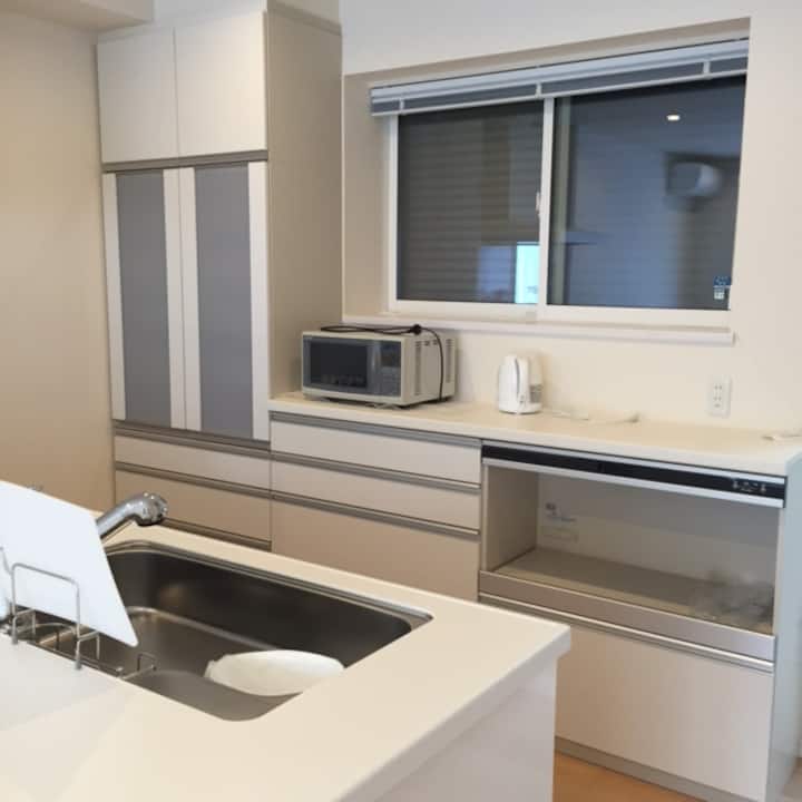 Easy Access To Makuhari Messe - Chiba