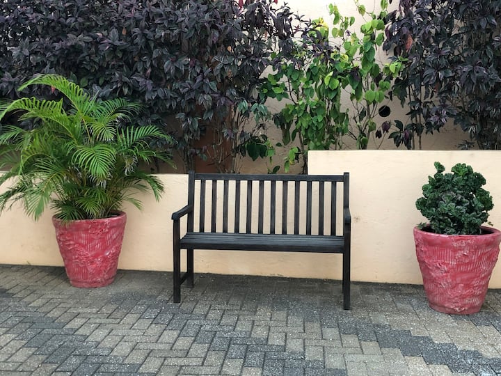Beautiful Garden Apt. With Peaceful Surroundings. - Curazao