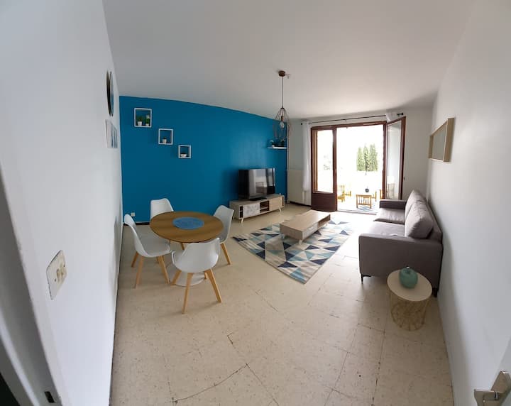 Joli T2 De 52 M² Au Calme Avec Balcon Et Parking. - Montpellier