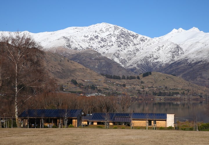 Look At The Lake! - Arrowtown