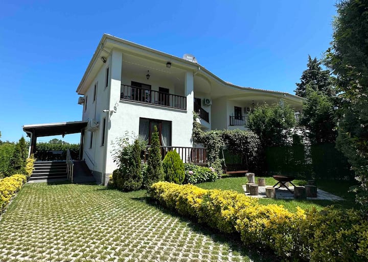 Casabianca5+1 Bahçeli, Isıtmalıhavuz,saunalı Villa - Sapanca