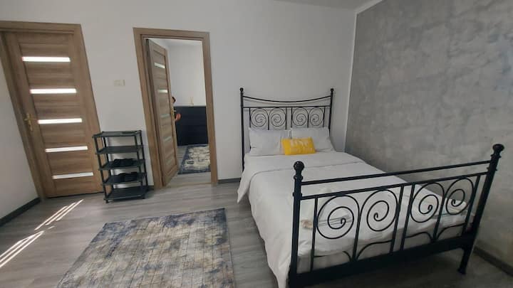 Apartament 2 Camere Andi 2 - Băile Herculane