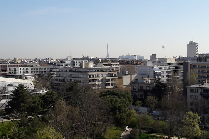 Duplex With Stuning View Of The Eiffel Tower - ibis Styles Paris Boulogne Marcel Sembat