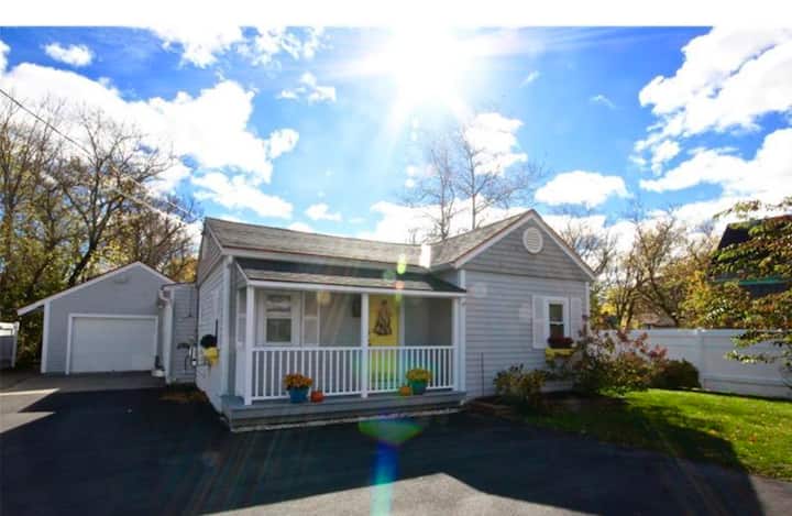 Relaxed South End Bungalow-5 Mins To Downtown - Vinalhaven