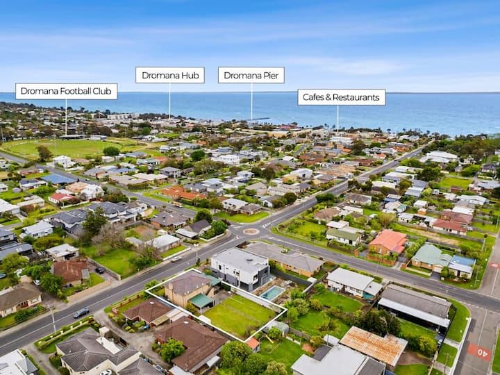 Beach Days & Backyard Stays – Dromana Family Home - Dromana