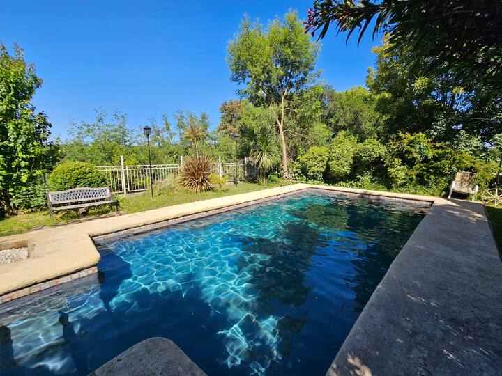 Amplia Casa De Campo Con Piscina Y Acceso A Río - Bulnes