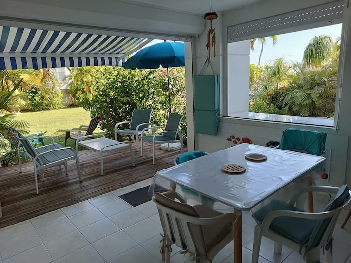 Appartement Dans Résidence Avec Piscine - Saint-François