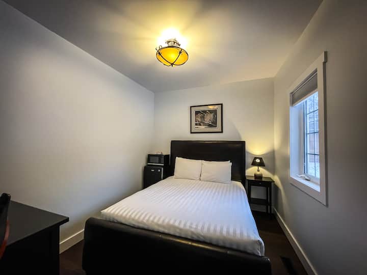 Renovated Suite | Downtown Fernie | Private - Fernie