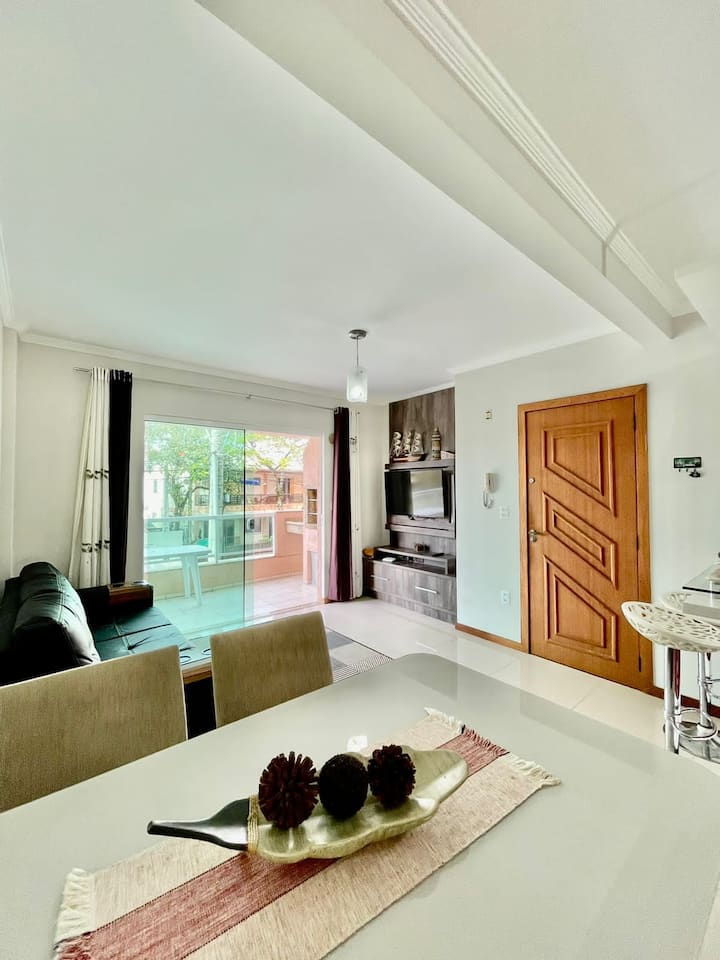 Excelente Apartamento De 3 Quartos Em Bombinhas - Bombinhas