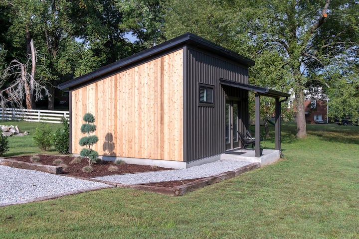 Nash Casita: Modern East Nashville Guest House - Nashville, TN