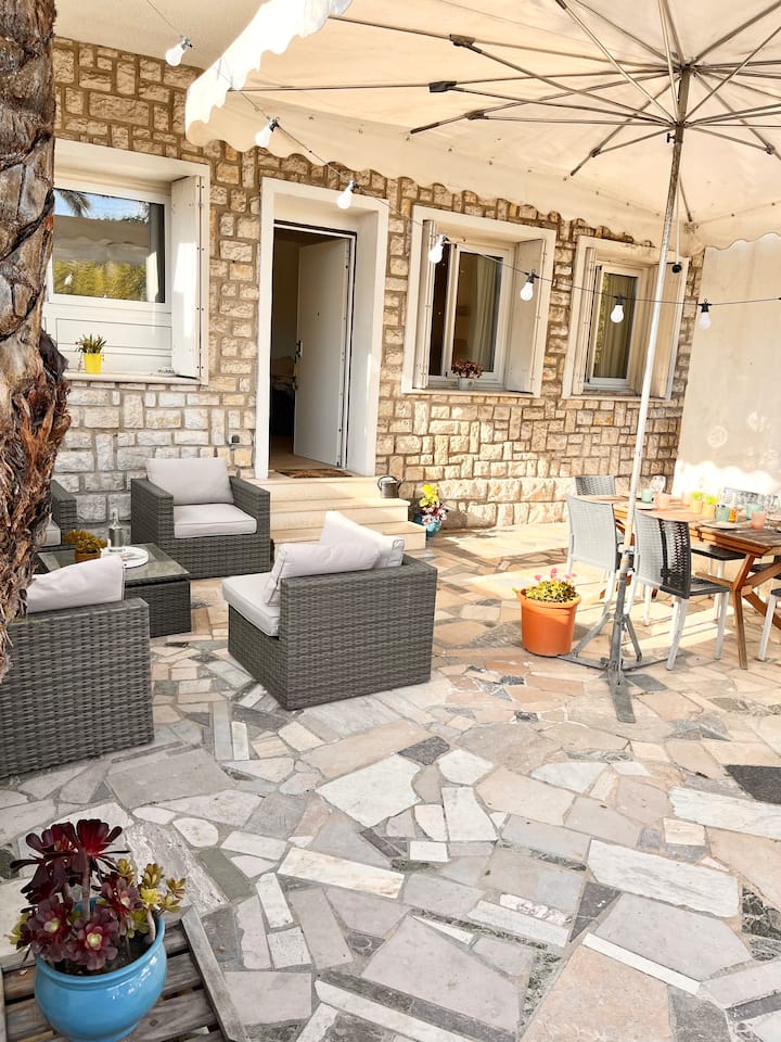 Charmant 4 Pièces~jardin~parking~à 300 M De La Mer - Cagnes-sur-Mer