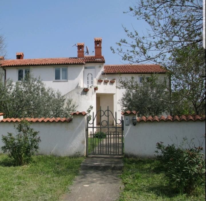 Cosy Apartment Near Sea, Garden - Vodnjan