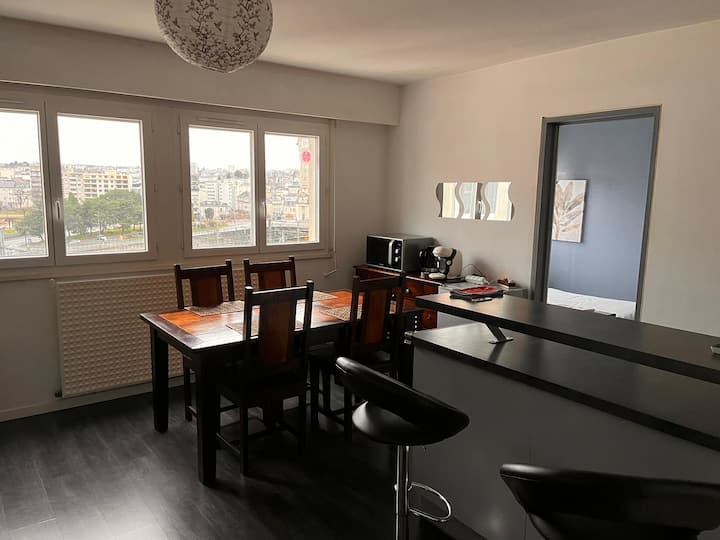 Appartement Hyper Centre / Gare De Limoges - リモージュ