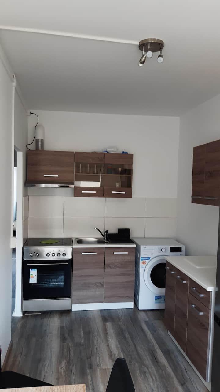 2 Wohnungen In Halle (Saale) - Halle (Saale)