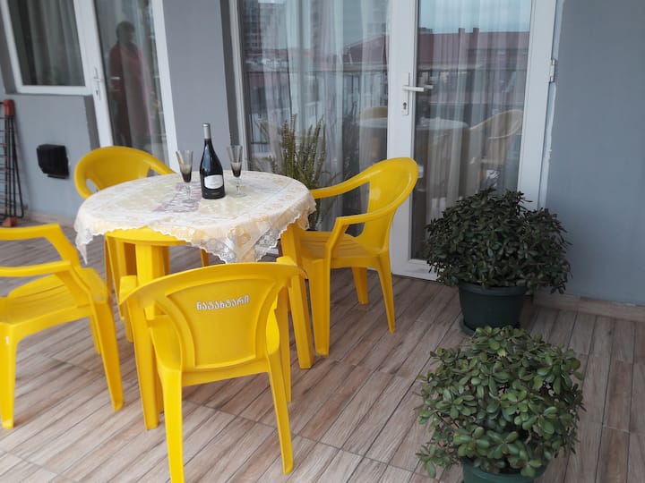 Cozy Apartment In The Center Of Bat'umi - Batumi