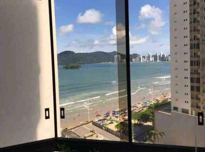Lindo E Moderno Apartamento De Frente Para Mar Bc - Balneário Camboriú