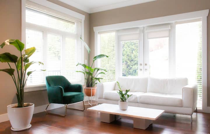 A Simple Home - Room 5 - North Vancouver